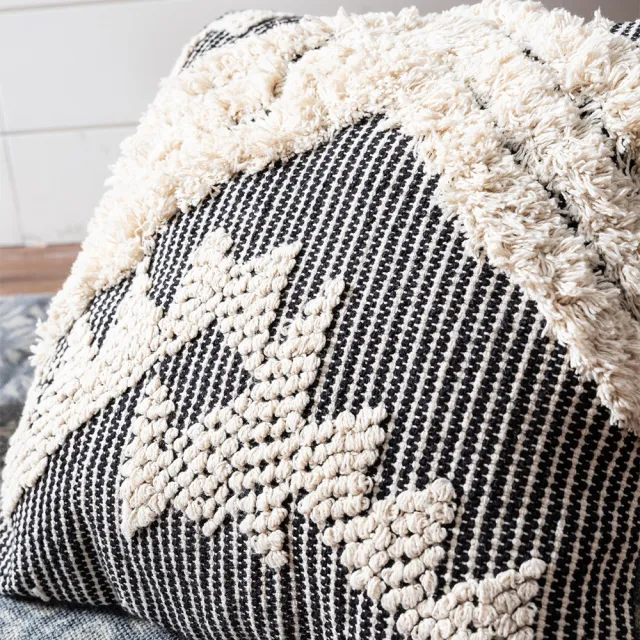 【hoi! 好好生活】德里印度手工抱枕套-灰階-45x45cm - momo購物網