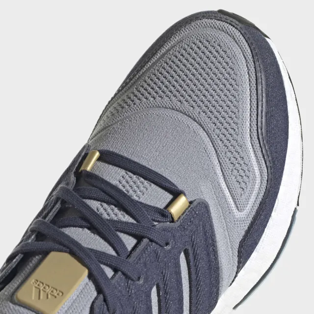 【adidas官方旗艦館】ULTRABOOST 22 跑鞋 男(GX9158) - momo購物網 - 好評推薦 -2022年12月