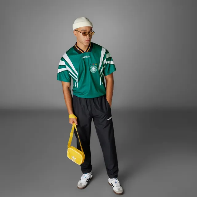 【adidas 愛迪達】GERMANY 客場球衣 男 IT7751 - momo購物網 - 好評推薦 -2024年3月