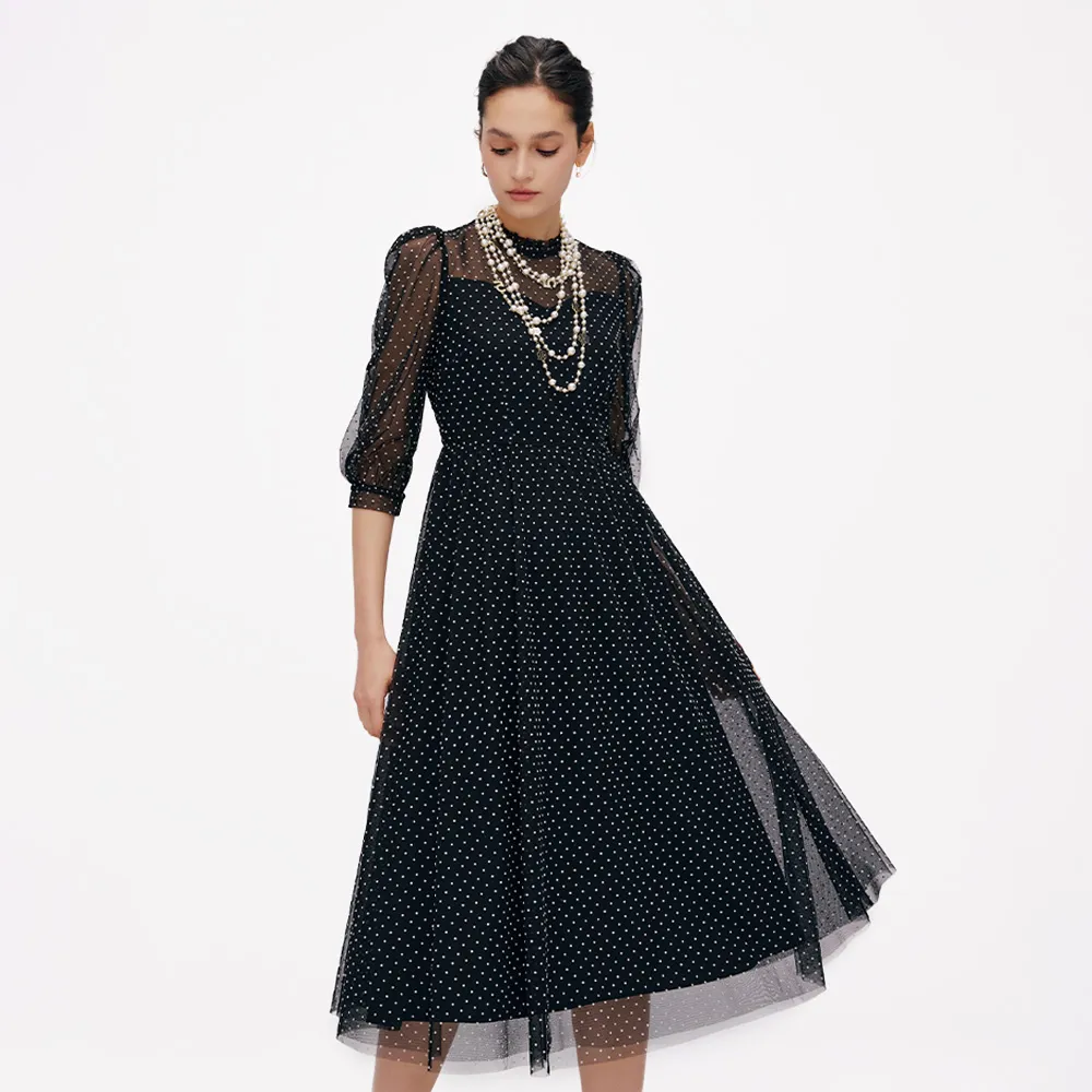 【MOMA】優雅圓點植絨半透洋裝(黑色) - momo購物網 - 好評推薦 -2024年3月